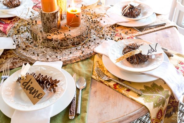 How to Make a Round Tablecloth for a Thanksgiving Table - In My Own Style