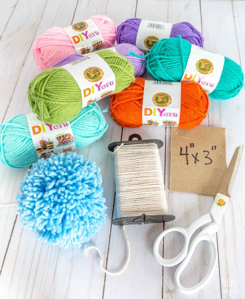 Making It My Own: Pom Pom Basket - In My Own Style