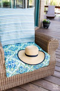 Easy Ways to Make Indoor and Outdoor Chair Cushion Covers - In My Own Style