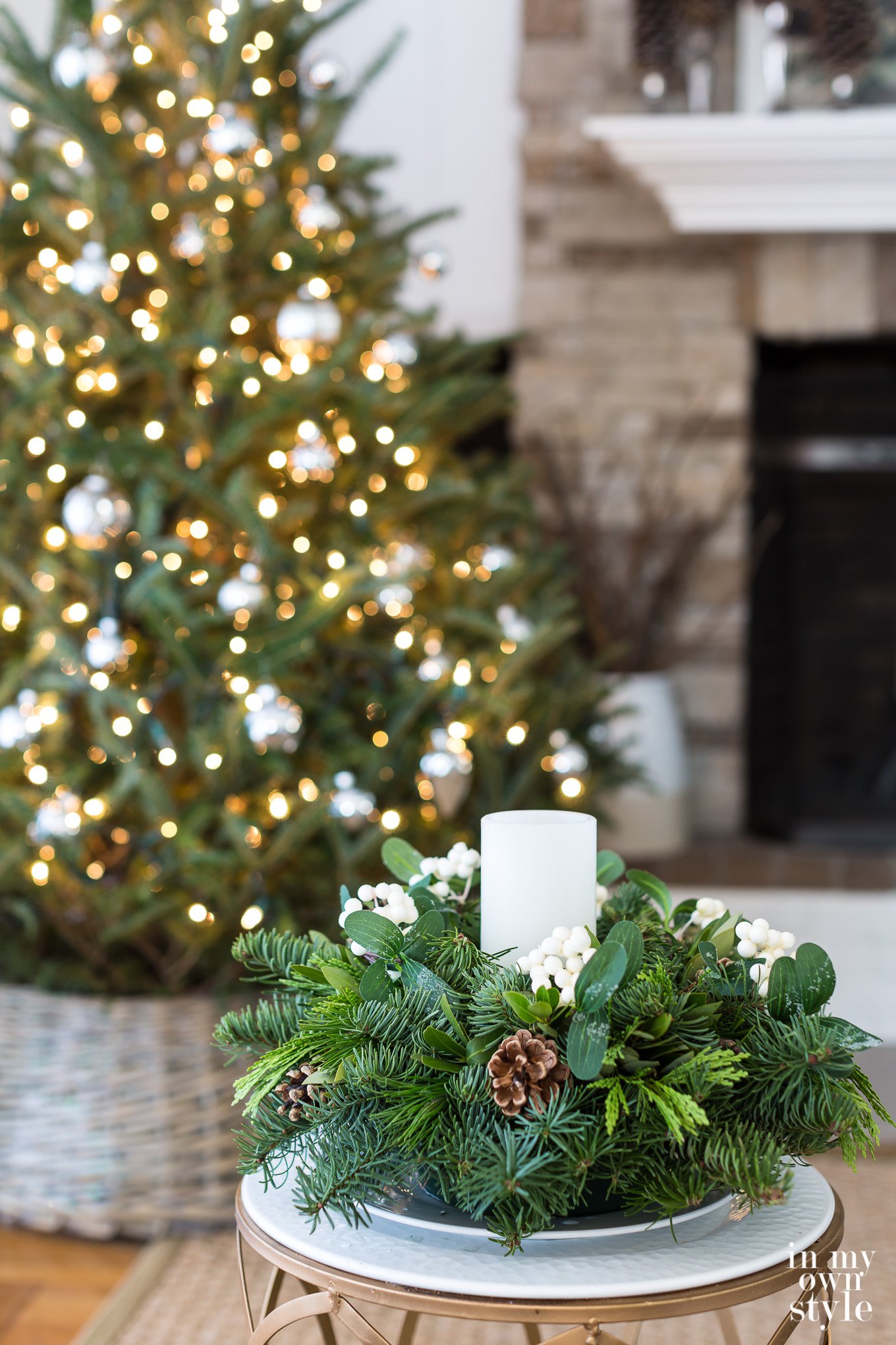 7 Christmas Tree Lighting Tips that Will Make the Job Easier - In My ...