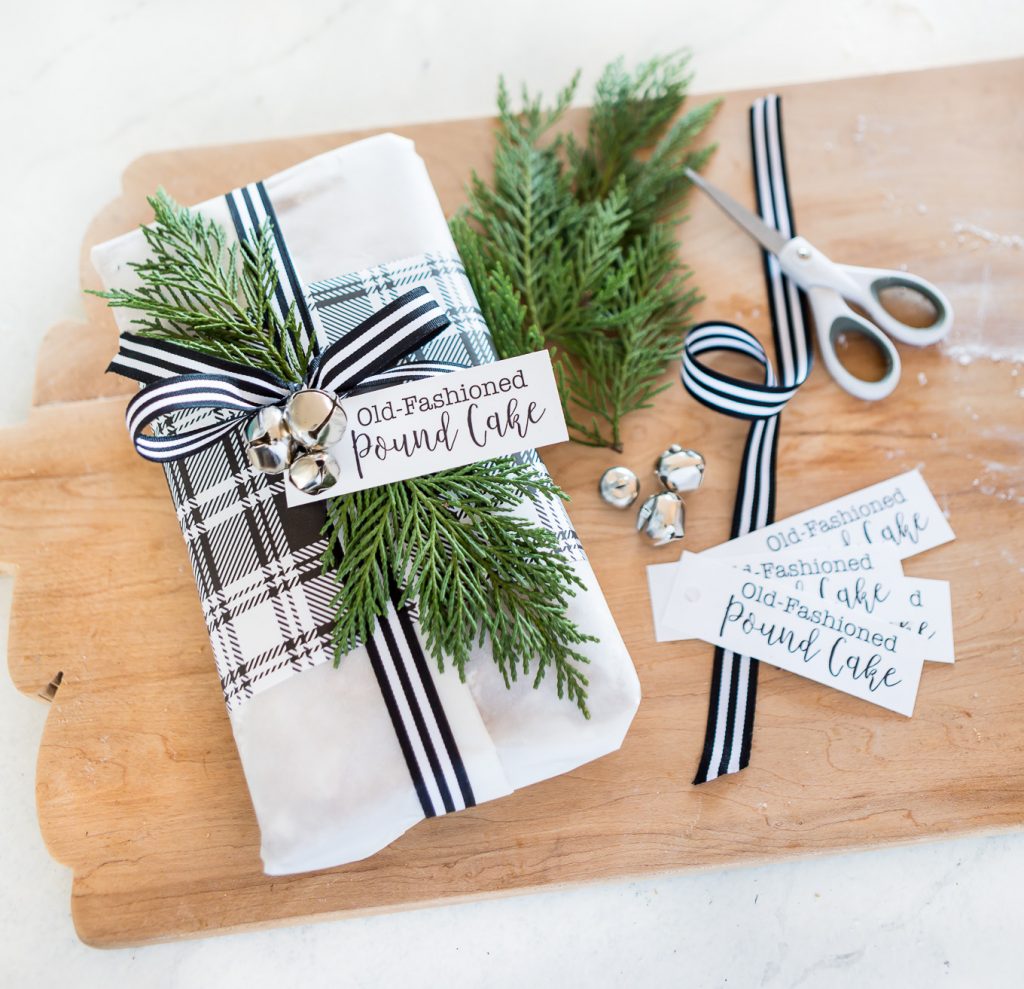 How to Festively Wrap a Loaf Cake to Give as a Gift - In My Own Style