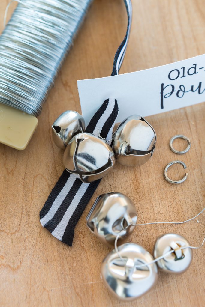 How to Festively Wrap a Loaf Cake to Give as a Gift - In My Own Style