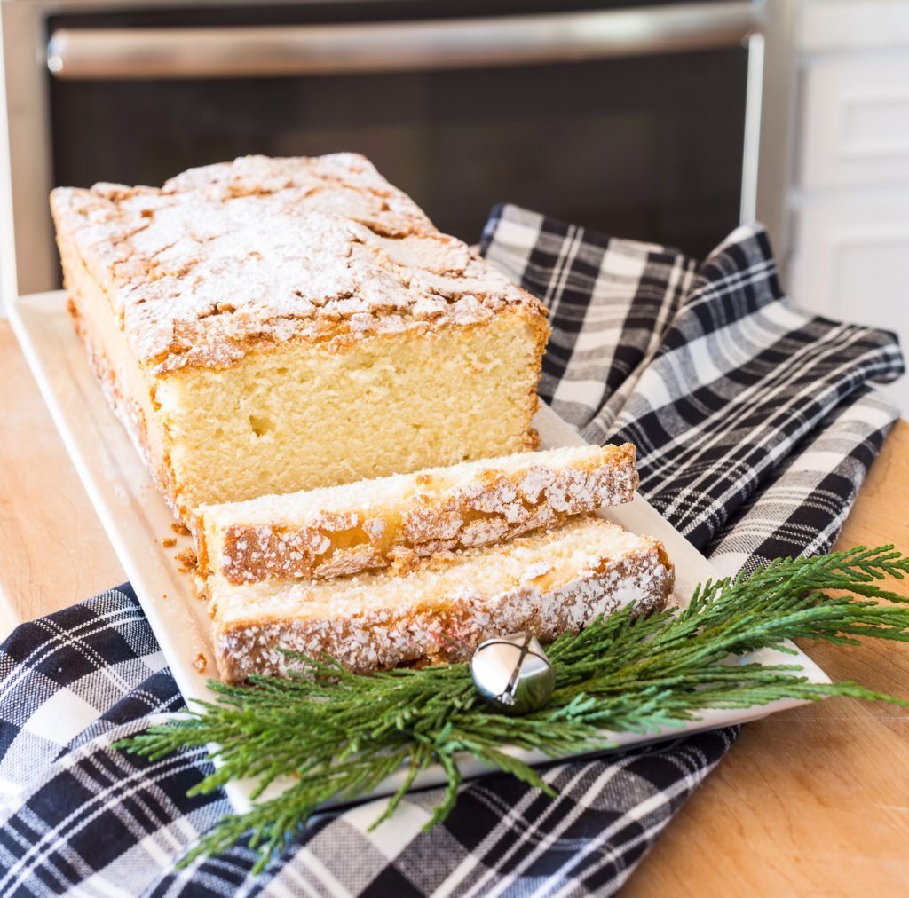 Old-Fashioned Lemon Pound Cake Recipe That Is Better Than Grandma's ...