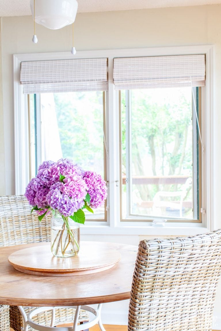 DIY: Window Trim Painting Tricks - In My Own Style