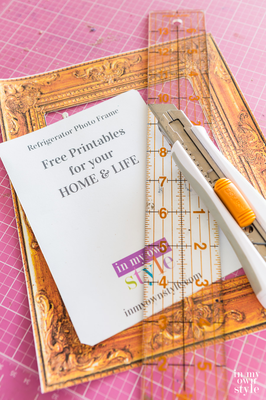 Free Printable Frame for Your Fridge Photos - In My Own Style