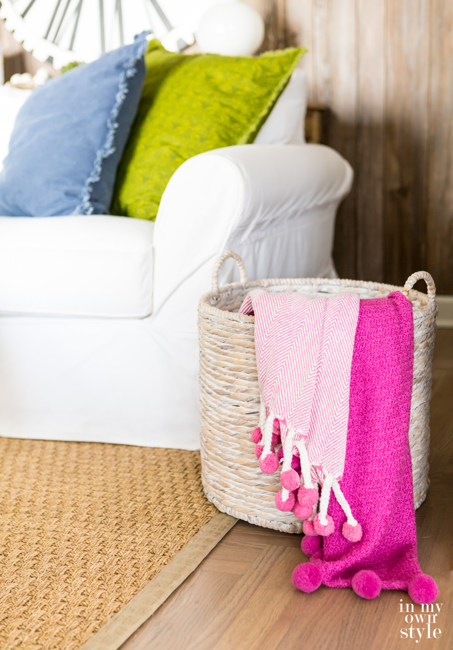 Decorating Tips When Using Large Baskets - In My Own Style