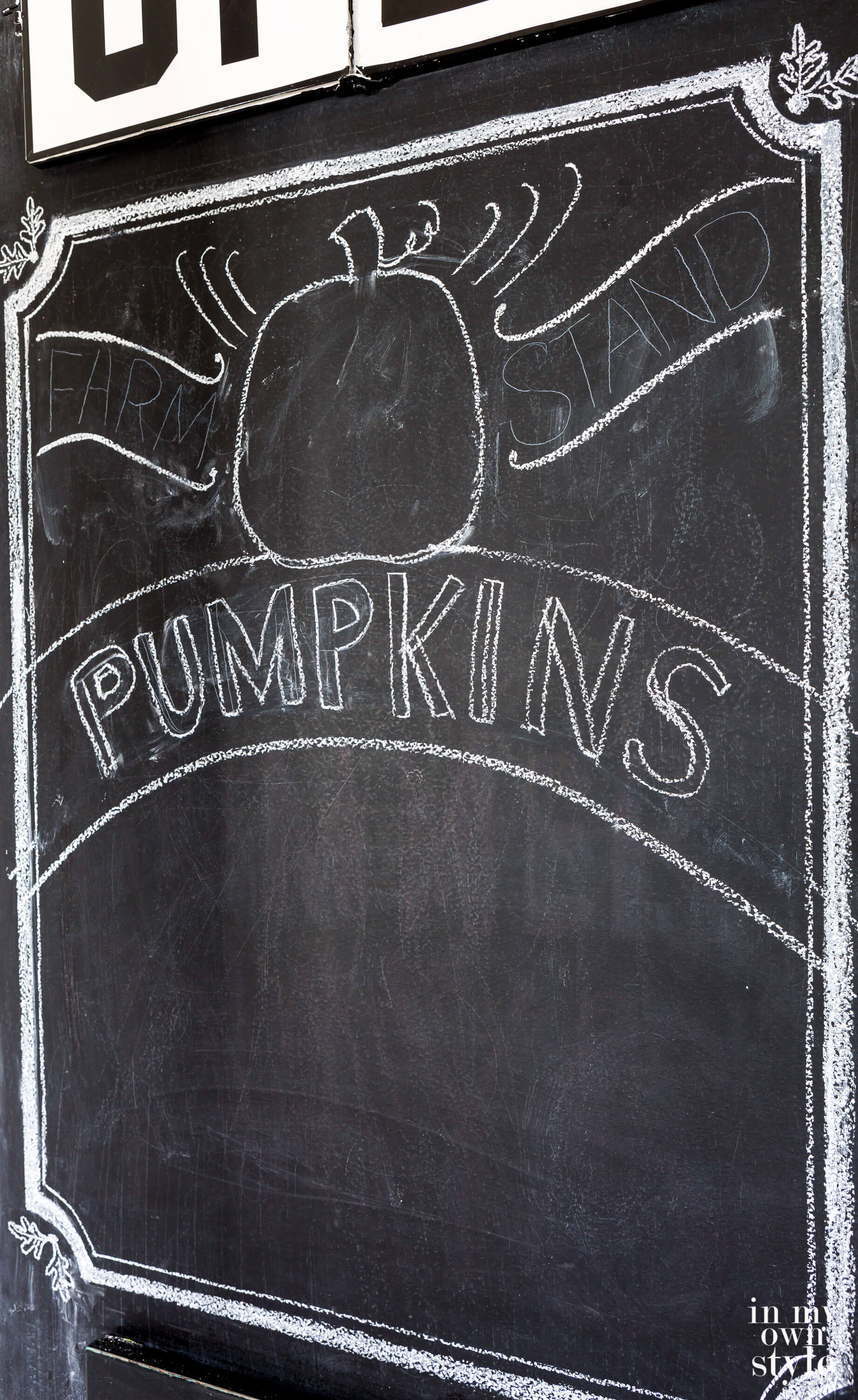 How to Draw a Fall Pumpkin Sign on a Chalkboard - In My Own Style