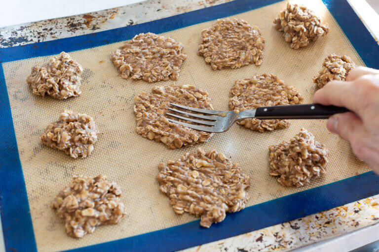 Plant-Based Banana Oatmeal Cookies - In My Own Style