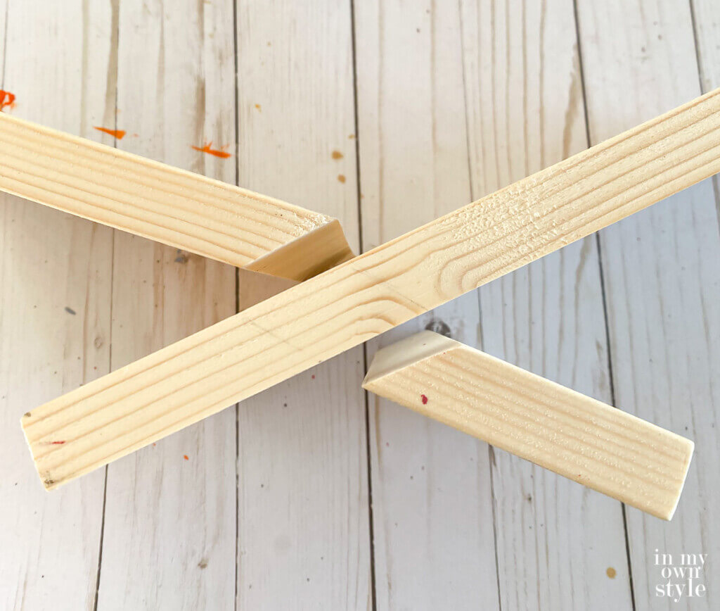 DIY: X Shape Open Book Stand that Spins - In My Own Style