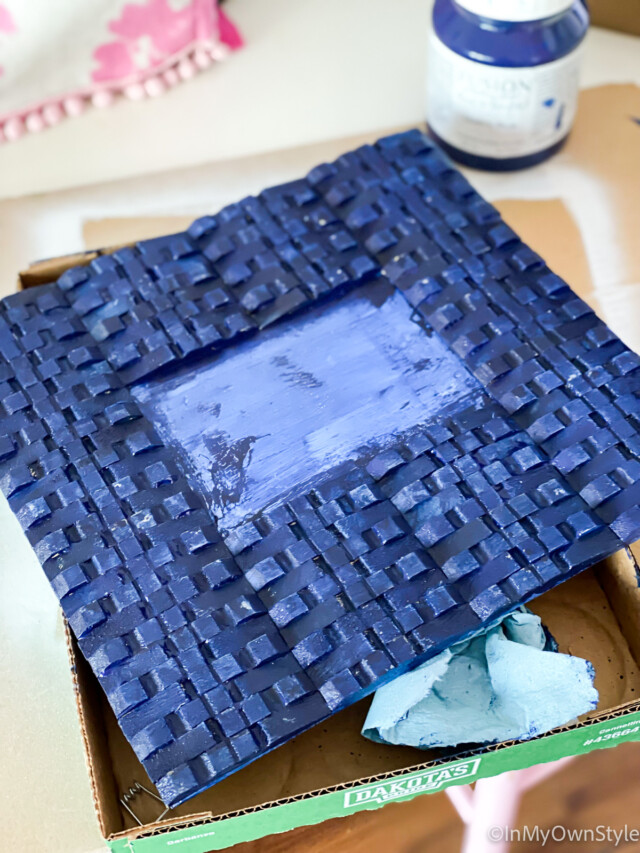 DIY Clothespin Picture Frame - In My Own Style