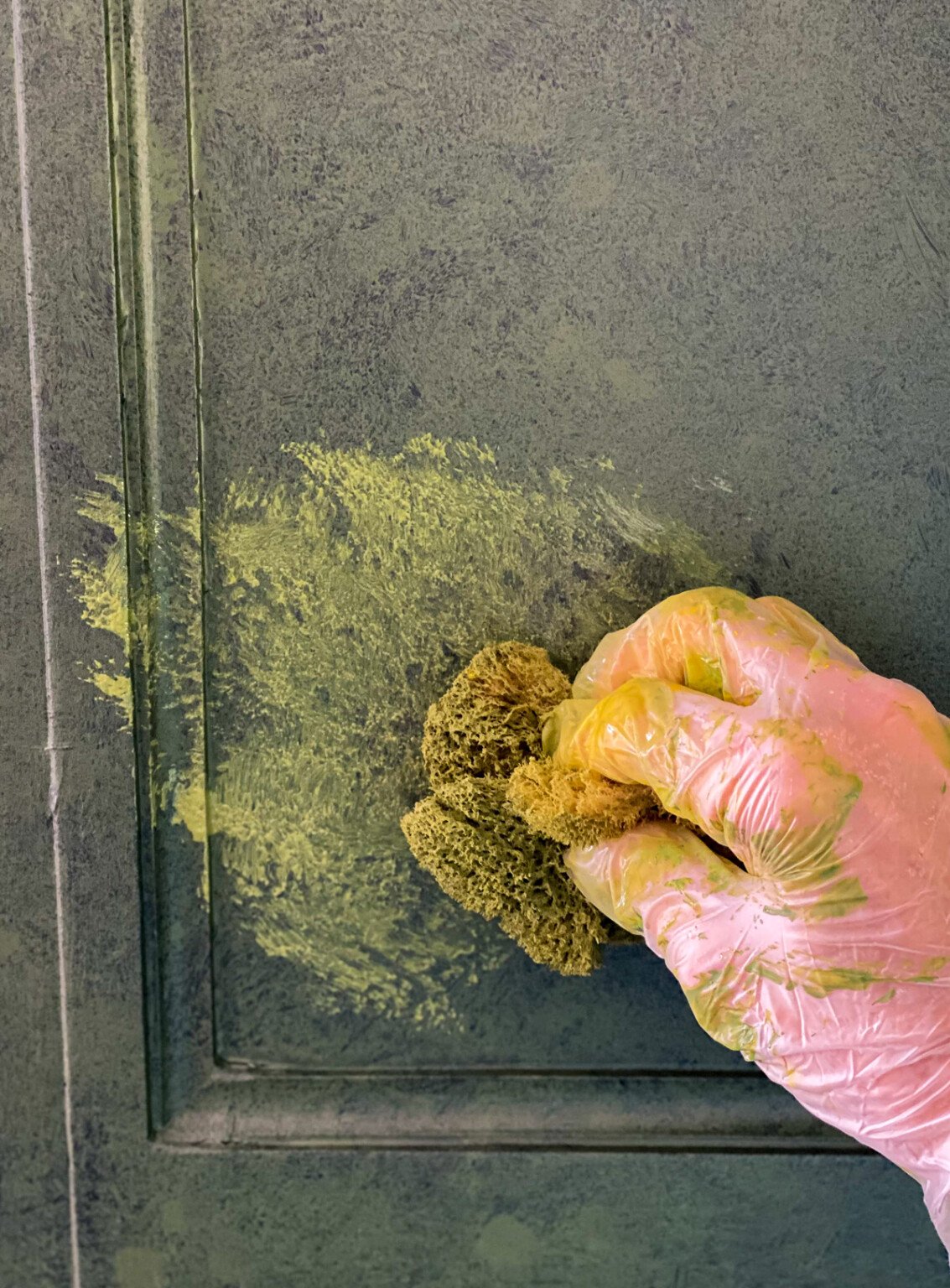 The Easy Way to Glaze Paint Furniture - In My Own Style