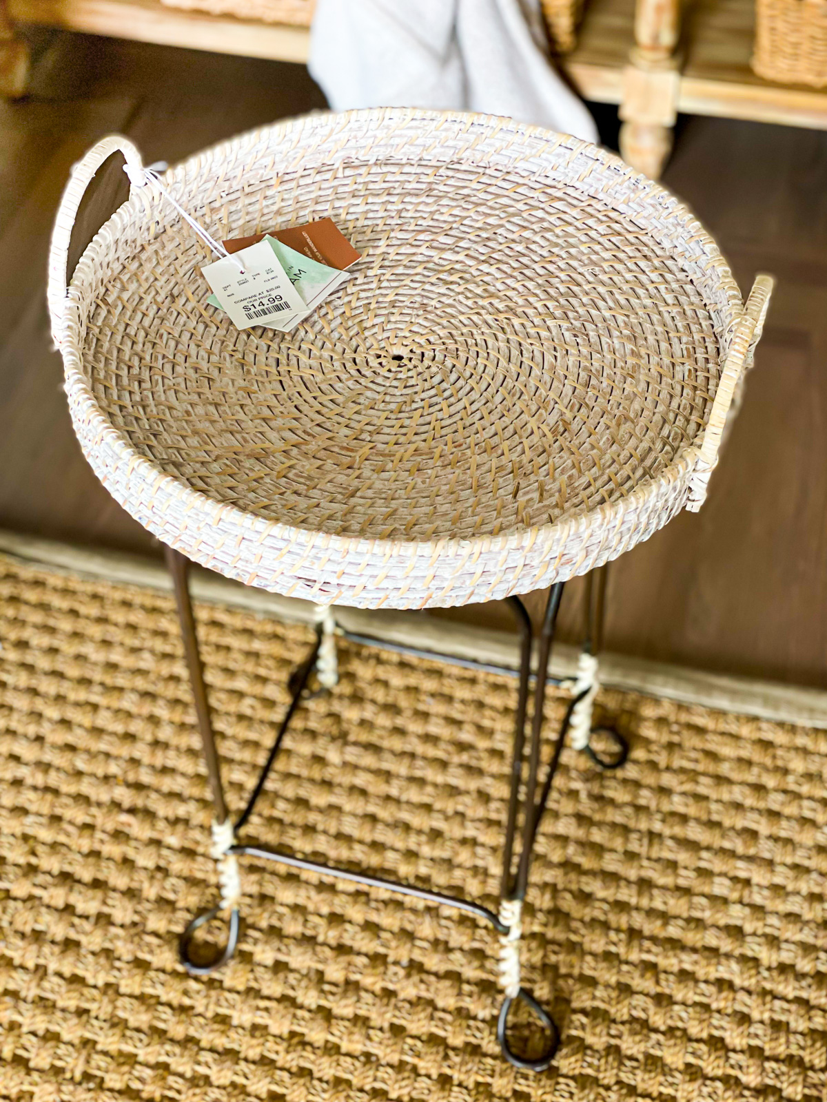 Repurpose a Bar Stool Into a Unique Table - In My Own Style