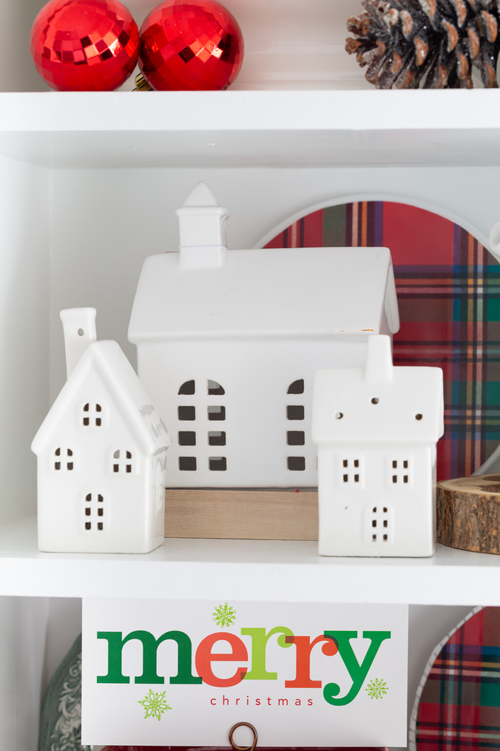 Festive Christmas Kitchen Shelf Decor Ideas - In My Own Style
