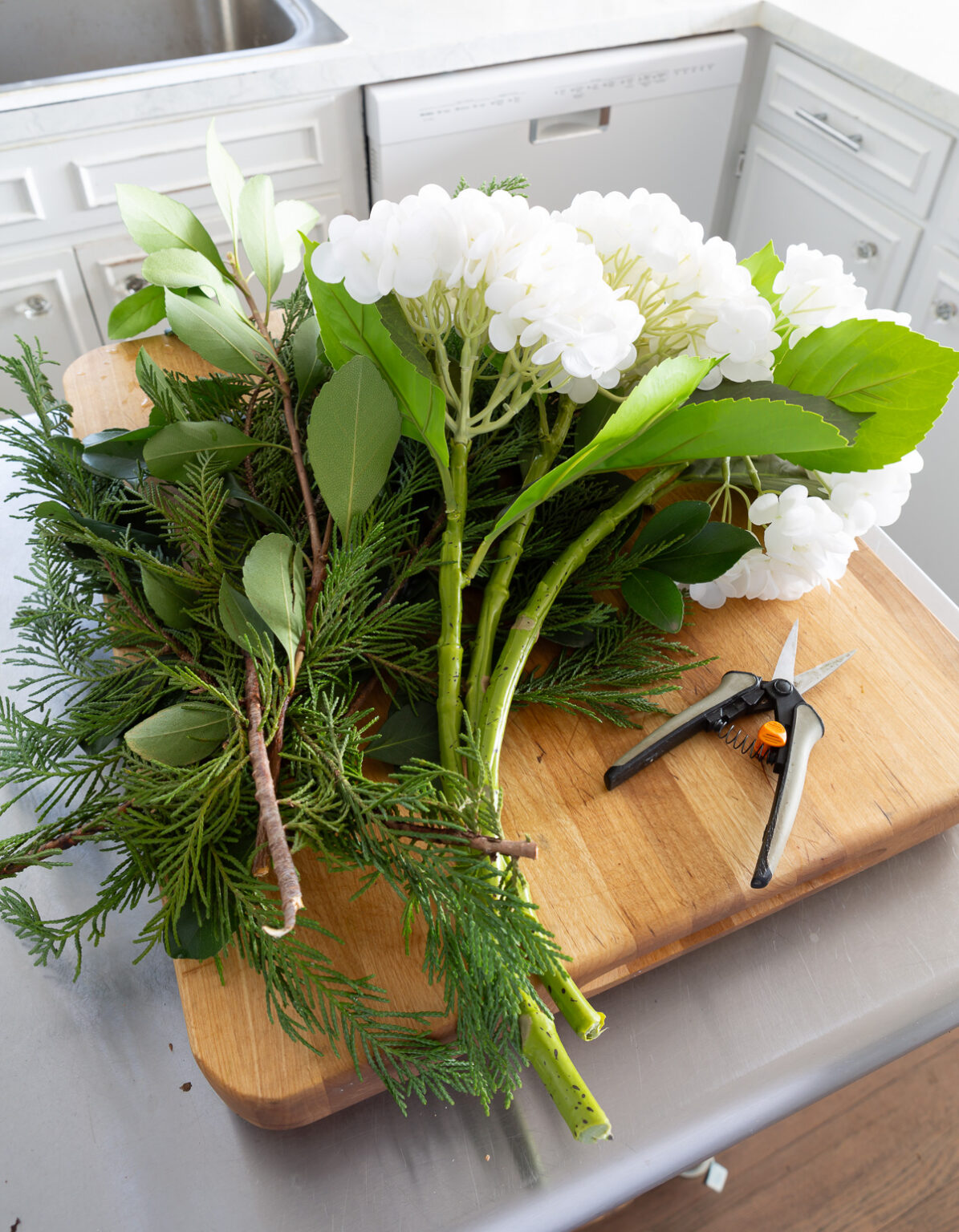 What to Put in Your Flower Vase This Winter - In My Own Style