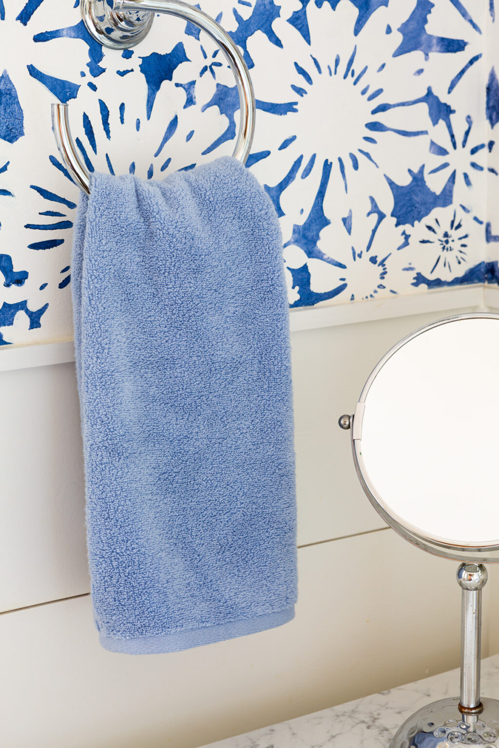 How to Decorate Bathroom Towels - In My Own Style