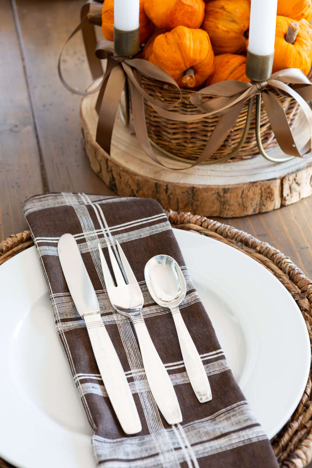 Ribbon & Candle Centerpiece on My Thanksgiving Table - In My Own Style