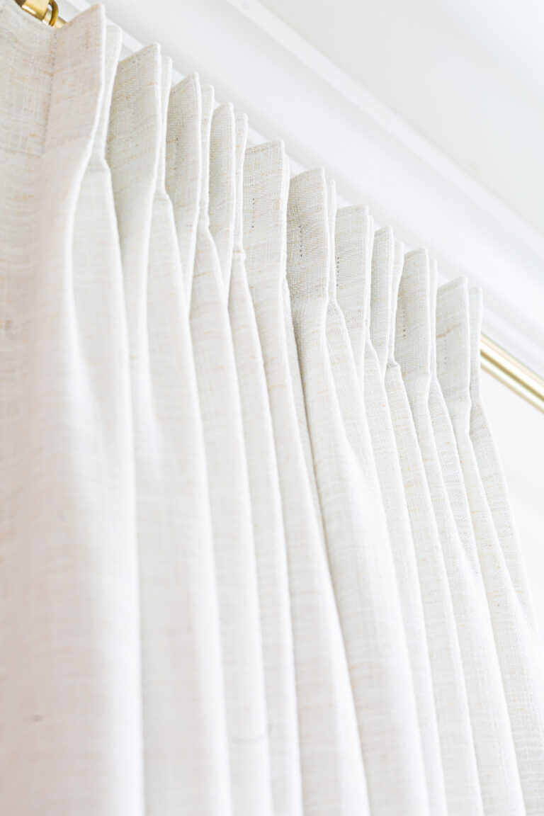TWOPAGES Draperies Sure Look Nice in a Room - In My Own Style